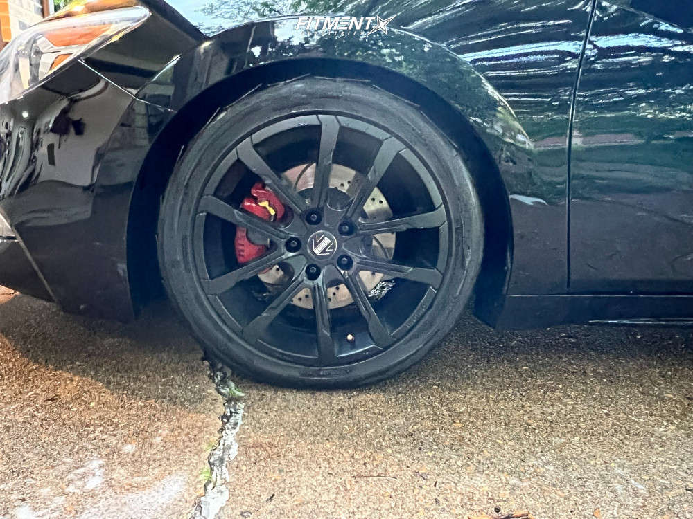 2017 Nissan Maxima SR with 18x8.5 Momo Quantum and Kelly 245x45 on ...