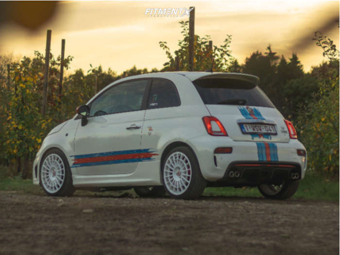 2019 Fiat 500 Abarth with 17x7.5 Rotiform Las-r and Pirelli 205x40 on ...
