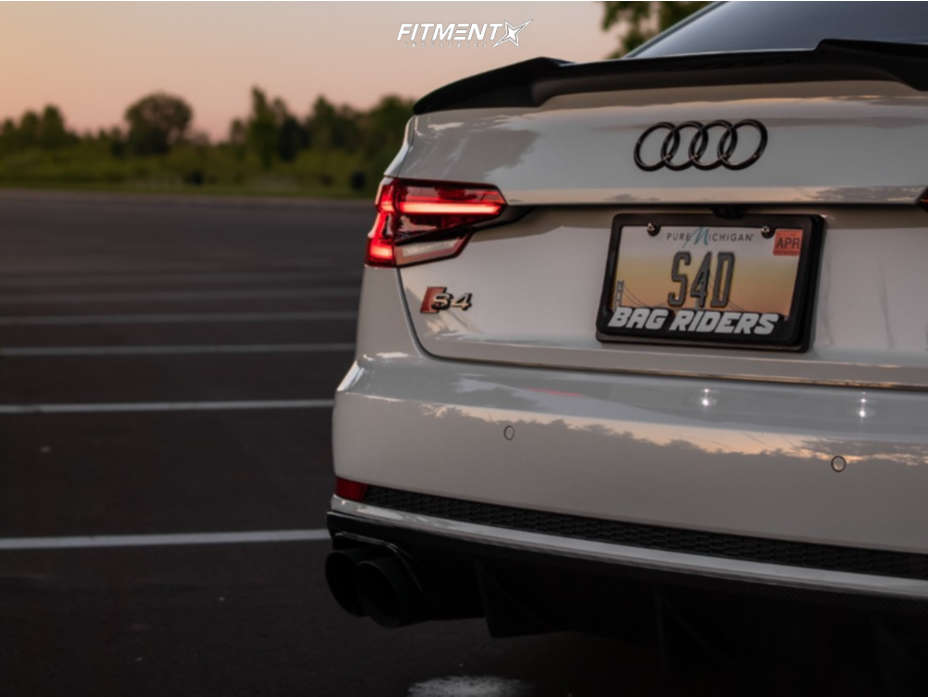2018 Audi S4 Premium Plus with 20x9 Rohana Rfx11 and Michelin 265x35 on ...