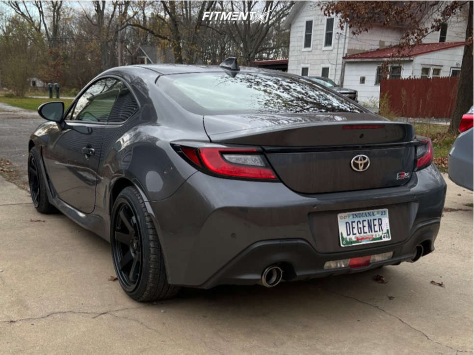 2022 Toyota GR86 Base with 18x9.5 AVID1 Av6 and Arroyo 215x40 on Stock ...