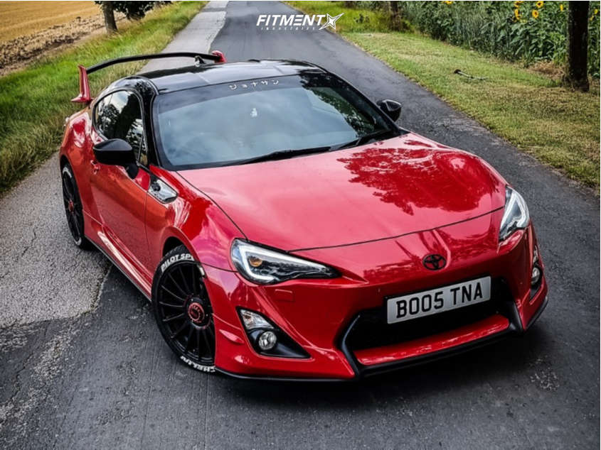 2016 Toyota 86 Base with 18x8 OZ Racing Superturismo Gt and Michelin ...