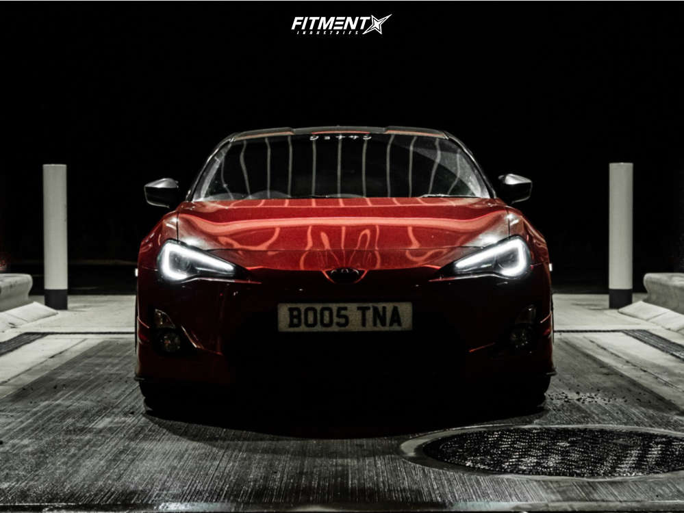 2016 Toyota 86 Base with 18x8 OZ Racing Superturismo Gt and Michelin ...