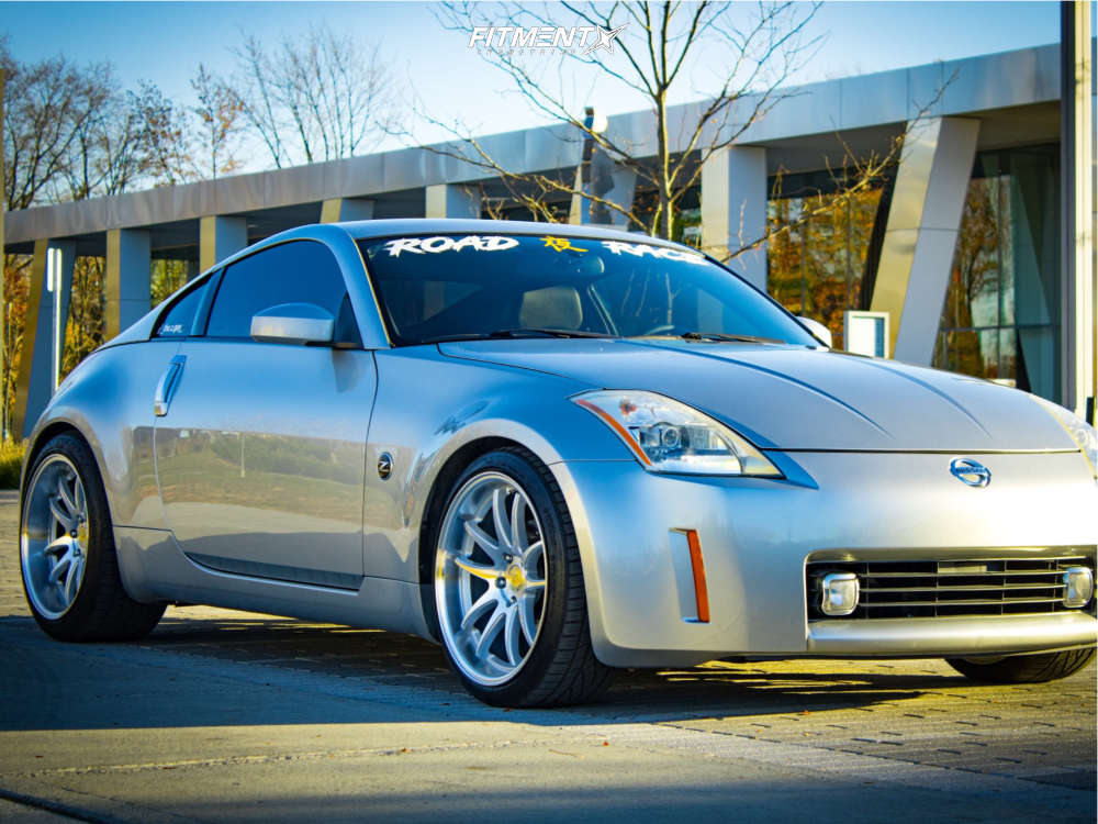 2003 Nissan 350Z Enthusiast with 19x9.5 Aodhan Ds02 and Continental ...