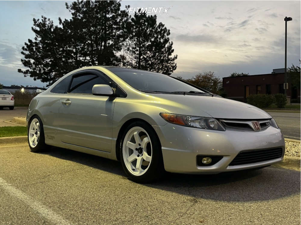 2006 Honda Civic Si with 17x8 AVID1 Av6 and Continental 225x45 on ...