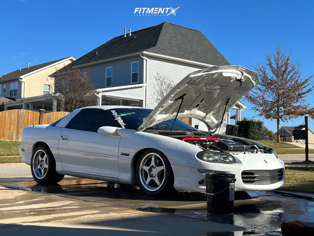 2001 Chevrolet Camaro Z28 with 17x9.5 4Play OE Wheels Cv01 and Nitto ...