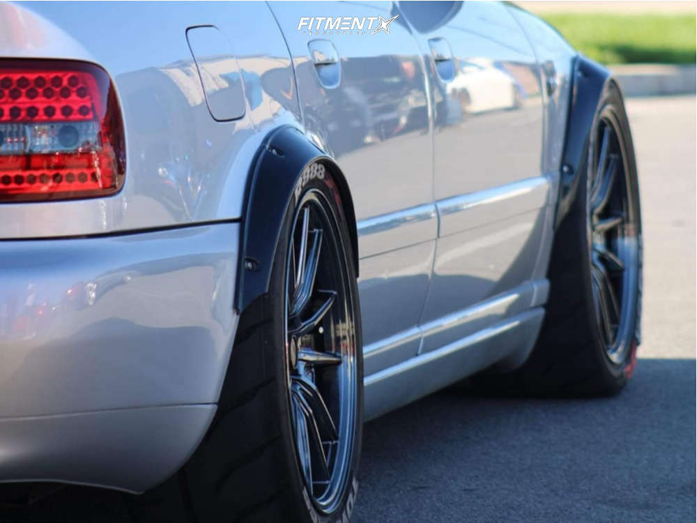 2001 Audi S4 Base with 18x9.5 Cosmis Racing R1 and Toyo Tires 265x35 on ...