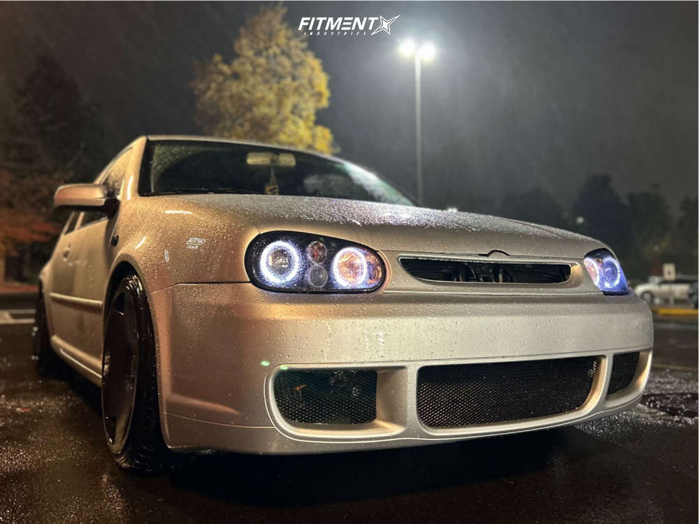 2001 Volkswagen Golf GTI GLS with 18x8.5 Alzor 081 and Achilles 205x40 ...