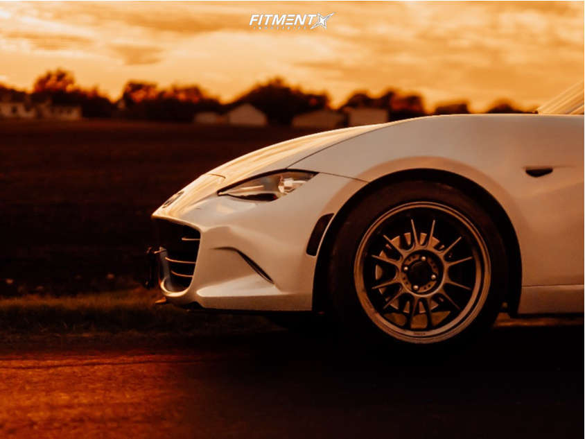 2019 Mazda MX-5 Miata RF Grand Touring with 17x9 Konig Hypergram and ...