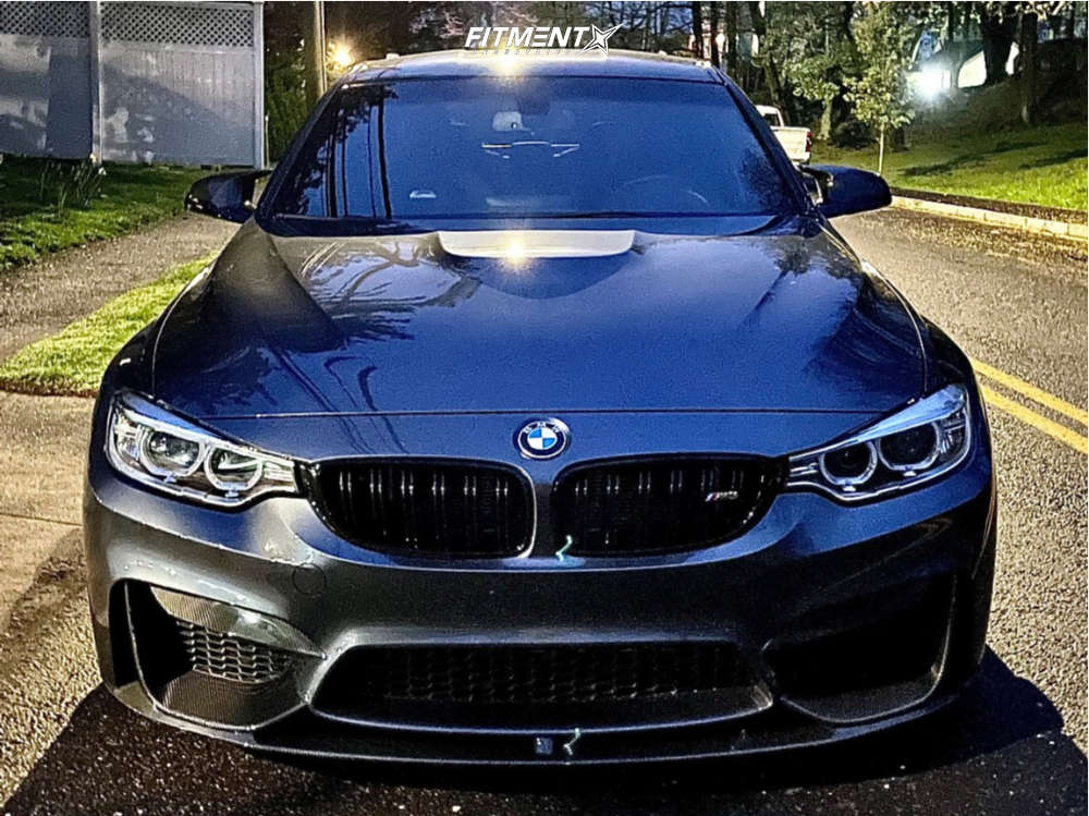 2015 BMW M3 Base with 19x8 HRE FlowForm 300 Classic Series and ...