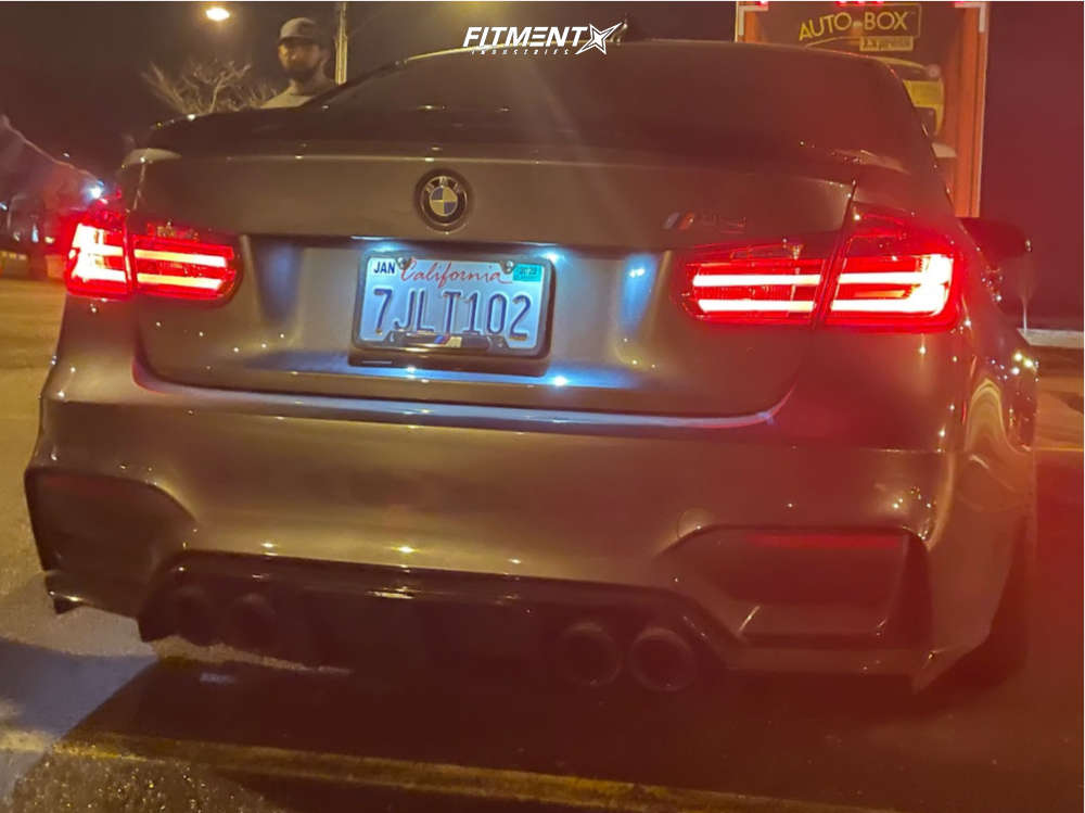 2015 BMW M3 Base with 19x8 HRE FlowForm 300 Classic Series and ...