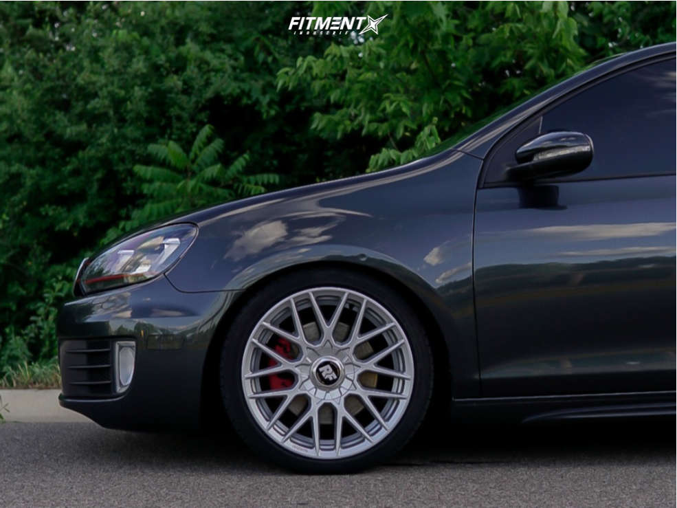 2013 Volkswagen GTI Wolfsburg Edition with 18x8.5 Rotiform Rse and ...
