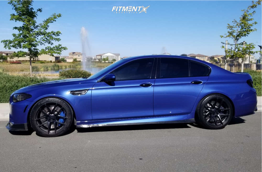 2013 BMW M5 Base with 20x9 Velgen VMB5 and Michelin 265x35 on Lowering ...