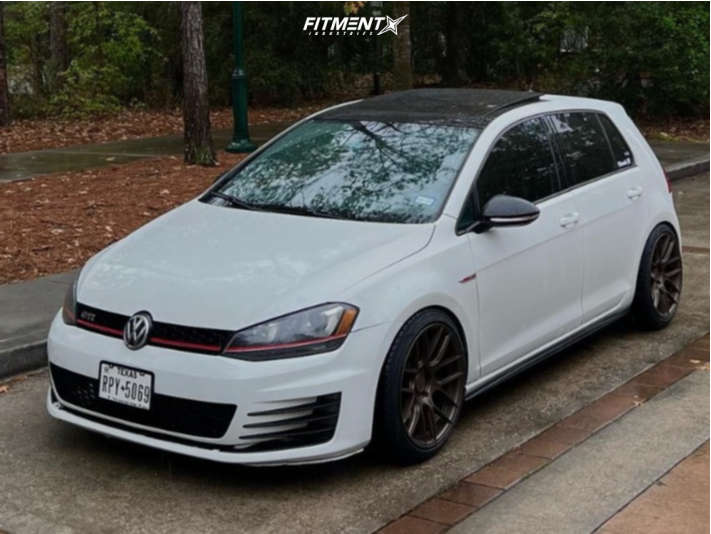 2015 Volkswagen GTI SE with 18x9.5 Aodhan Ah-x and Falken 235x40 on ...