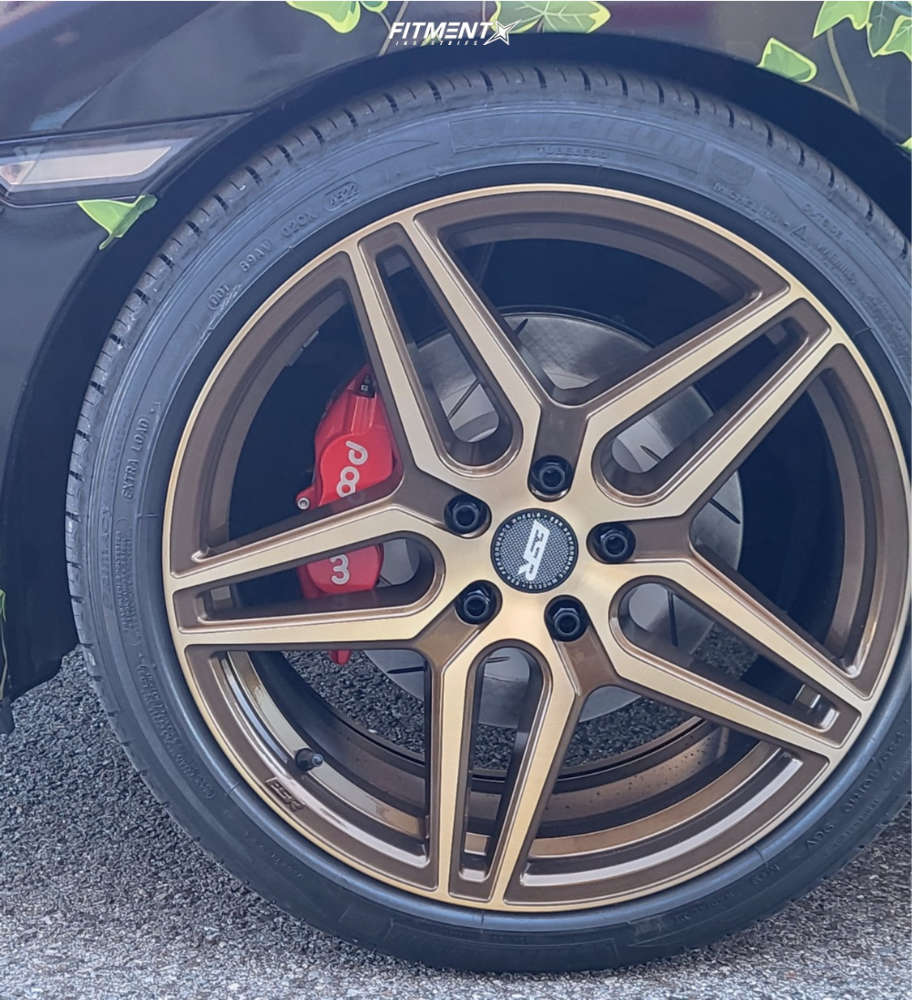 2017 Honda Civic Si with 19x8.5 ESR Rf15 and Michelin 235x40 on Stock ...