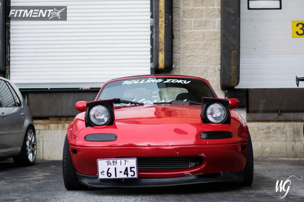 1992 Mazda MX-5 Miata Base with 15x7 Rota Grid and Toyo Tires 195x45 on ...