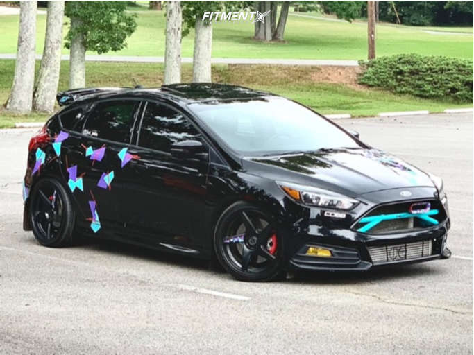 2017 Ford Focus ST with 18x8.5 Anovia Kinetic and Crosswind 235x40 on ...