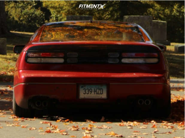 1993 Nissan 300ZX 2 2 with 17x9 Square G33 and Pirelli 225x45 on ...