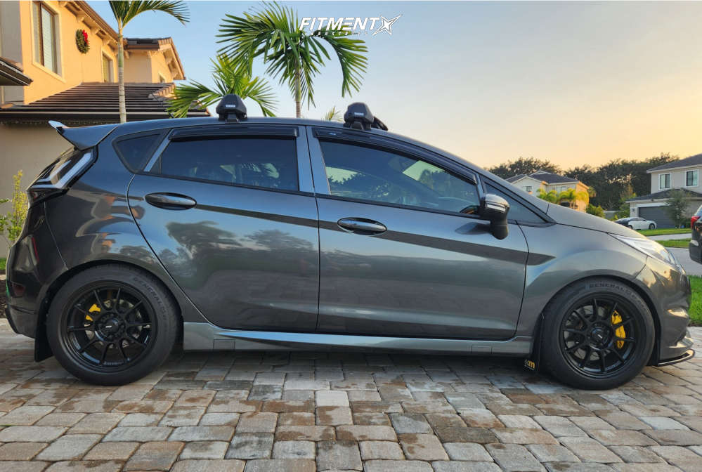 2016 Ford Fiesta ST with 16x8 Konig Dekagram and General 205x50 on ...