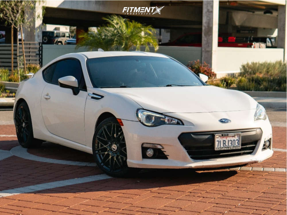 DRW D17 17x7 40 Black Machined | D17-17708H4073BMF | Fitment Industries