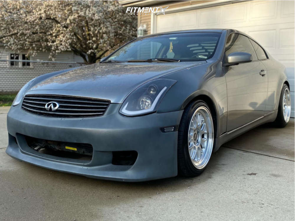 2005 INFINITI G35 Base with 18x9.5 ESR Cr1 and Nankang 235x40 on ...