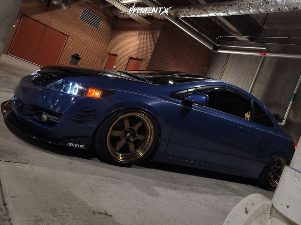 2009 Honda Civic LX with 17x9 MST Time Attack and Vercelli 215x45 on ...