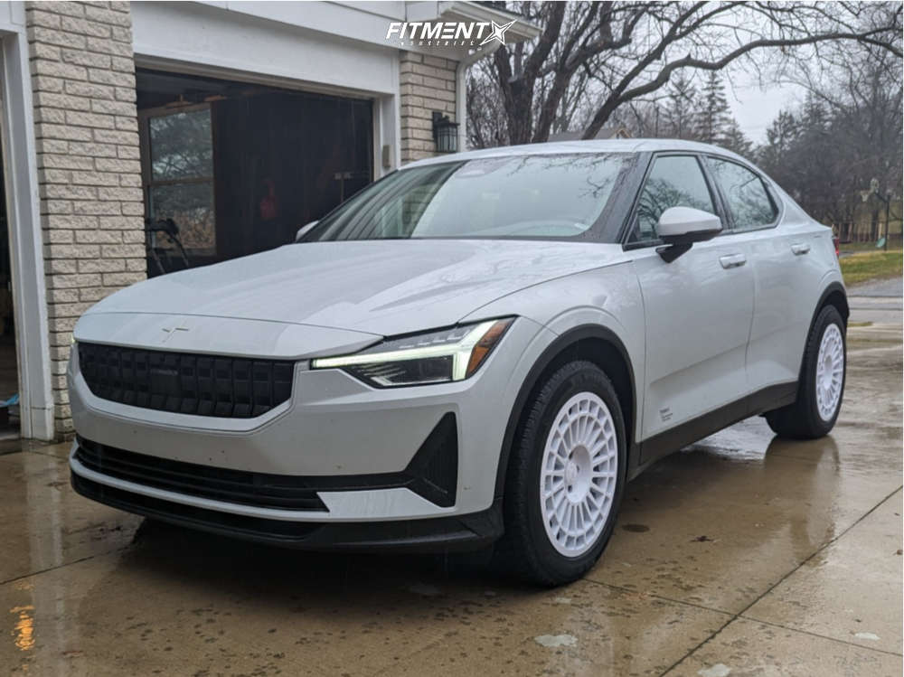 2022 Polestar Polestar 2 Base with 18x8.5 Fifteen52 Integrale and ...