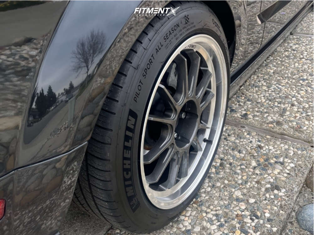 2006 Ford Mustang GT with 18x9.5 Konig Hypergram and Michelin 245x45 on ...