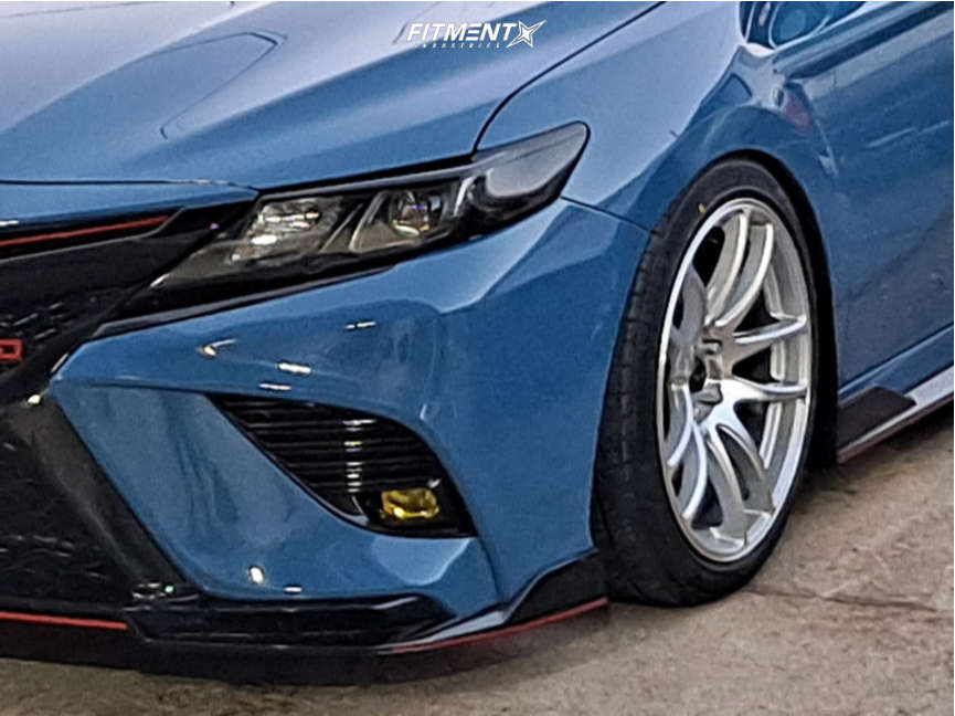 2022 Toyota Camry TRD with 19x9.5 Vors Tr4 and Vercelli 245x40 on ...