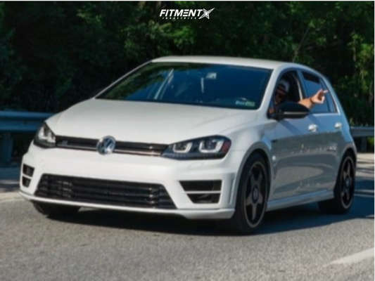 2016 Volkswagen Golf R Base with 18x8.5 Fifteen52 Chicane and ...