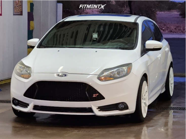 2014 Ford Focus ST with 18x8.5 Option Lab R716 and Continental 235x40 ...