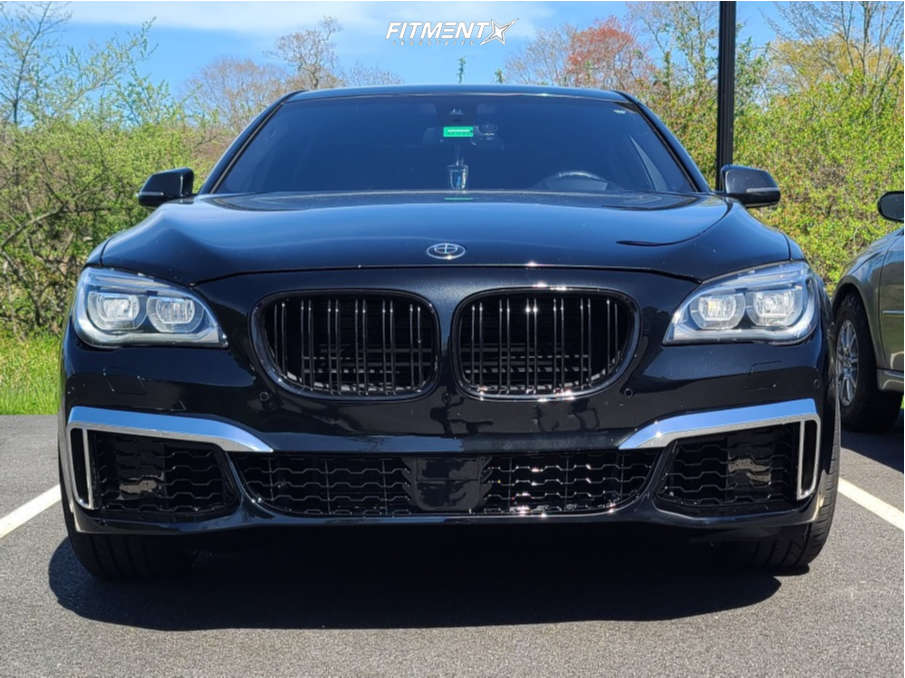 2013 BMW 750Li XDrive Base with 22x9.5 Ferrada Fr2 and Lexani 255x30 on ...
