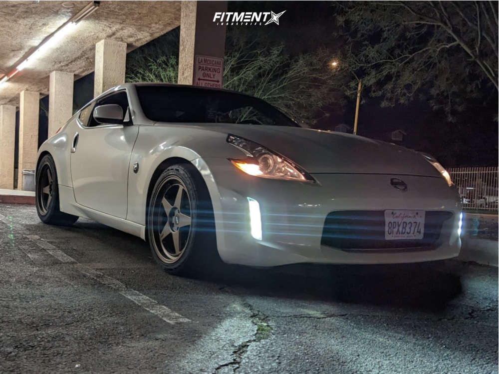 2014 Nissan 370Z Base with 19x10 ESR Cr5 and Nitto 275x35 on Stock ...