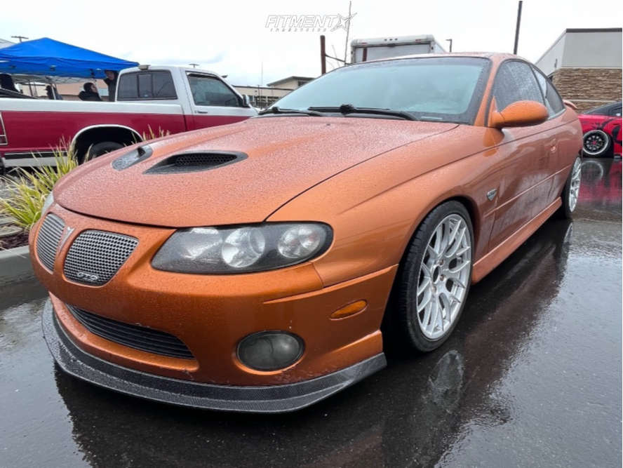 2006 Pontiac GTO Base with 18x8.5 Avant Garde M359 and Michelin 245x35 ...