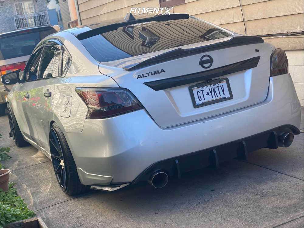 2013 Nissan Altima S with 19x9.5 Verde Quantum and Federal 225x35 on ...