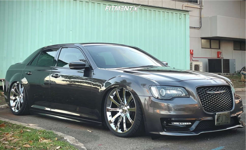 2021 Chrysler 300 S with 22x9 4Play OE Wheels Cl02 and Venom Power ...