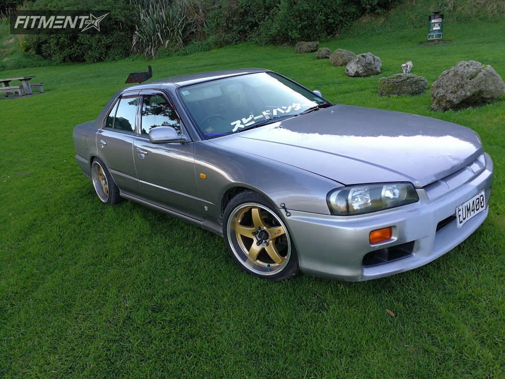 2000 Nissan Skyline R34 Base with 17x9 Lenso D1R and Evergreen 225x45 ...