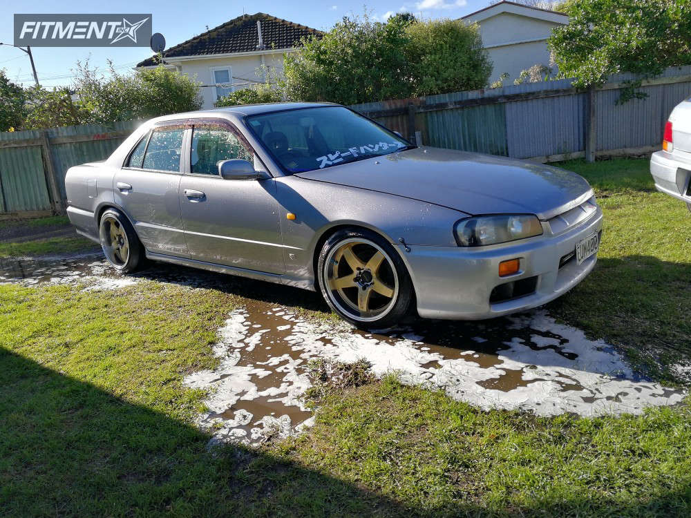 2000 Nissan Skyline R34 Base with 17x9 Lenso D1R and Evergreen 225x45 ...