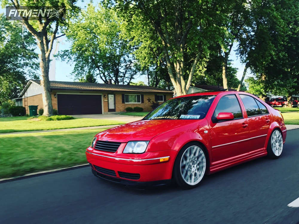 2004 Volkswagen Jetta GLI 1.8T 4dr Sedan (1.8L 4cyl Turbo 6M) with 18x8 ...