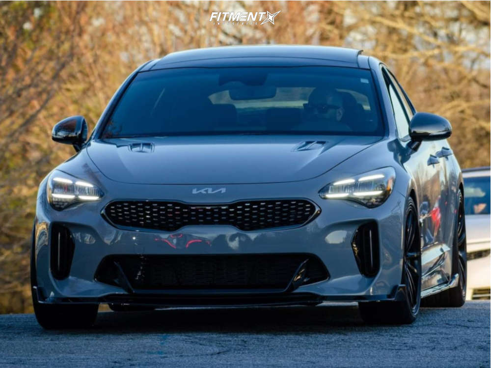 2022 Kia Stinger GT-Line with 19x8.5 Konig Oversteer and Vercelli ...