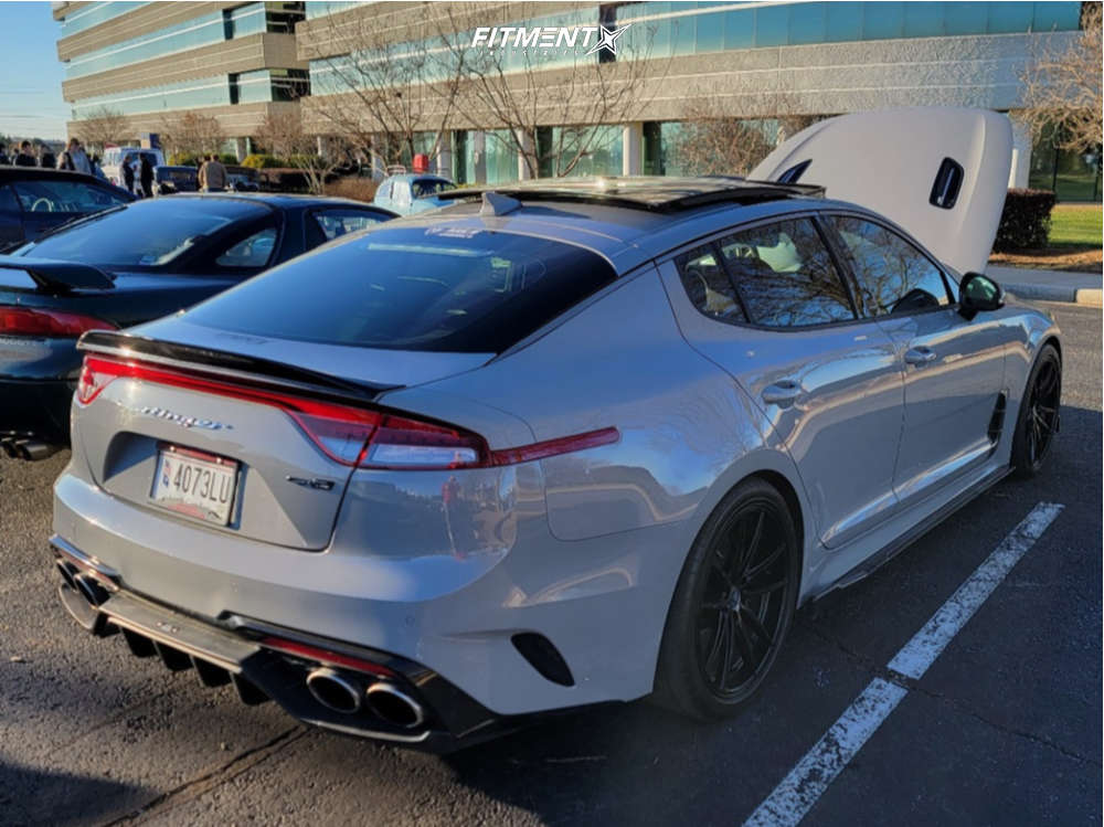 2022 Kia Stinger GT-Line with 19x8.5 Konig Oversteer and Vercelli ...