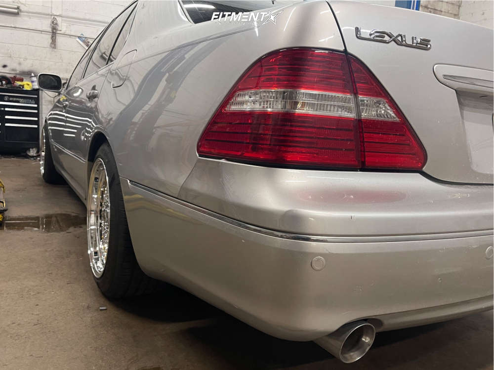 2006 Lexus LS430 Base with 18x9.5 ESM 002r and Hankook 225x45 on ...
