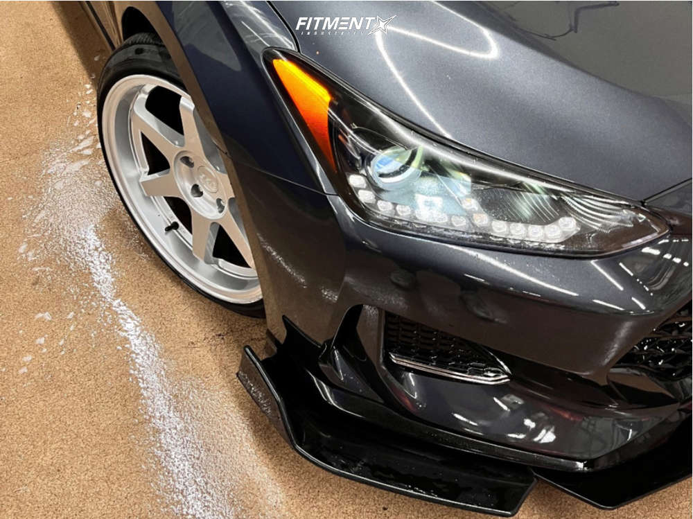 2020 Hyundai Veloster Turbo Ultimate with 18x9.5 ESR Sr07 and Vercelli ...