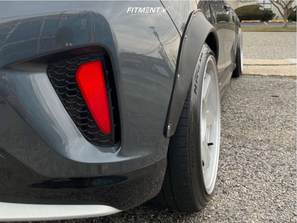 2020 Hyundai Veloster Turbo Ultimate with 18x9.5 ESR Sr07 and Vercelli ...