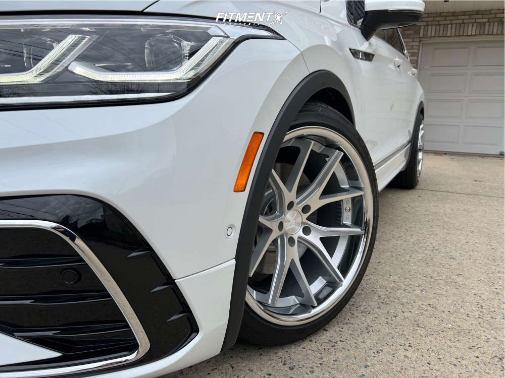 2022 Volkswagen Tiguan SEL R-Line with 20x10.5 Ferrada FR2 and Toyo ...