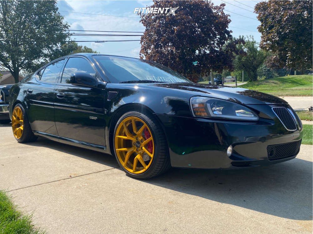 2006 Pontiac Grand Prix GXP with 19x9.5 RTR Tech 5 and Pirelli 255x35 ...