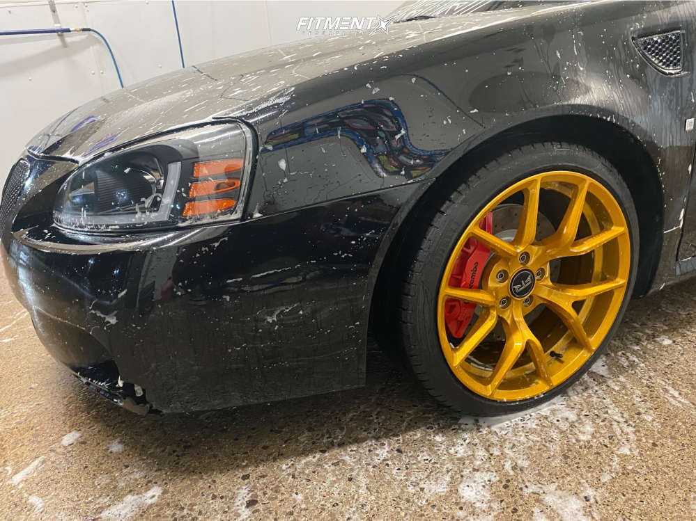 2006 Pontiac Grand Prix GXP with 19x9.5 RTR Tech 5 and Pirelli 255x35 ...