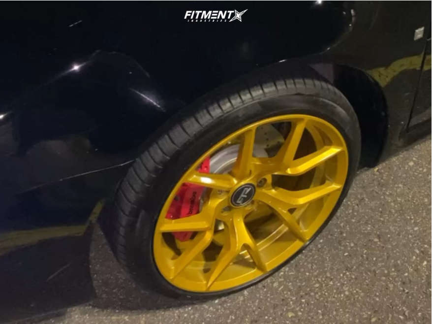 2006 Pontiac Grand Prix GXP with 19x9.5 RTR Tech 5 and Pirelli 255x35 ...