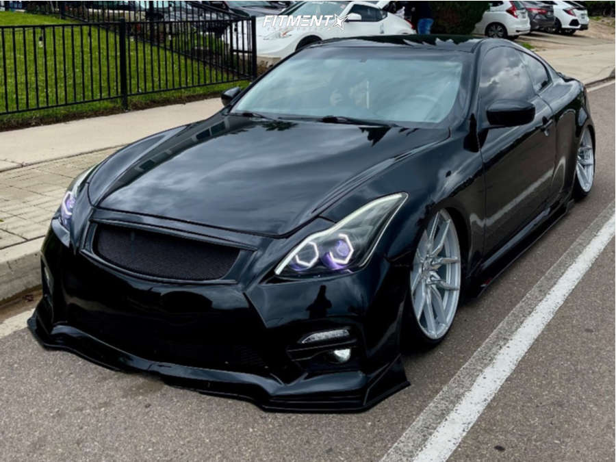 2014 INFINITI Q60 Journey with 20x9 Aodhan Aff1 and Lionhart 245x30 on ...