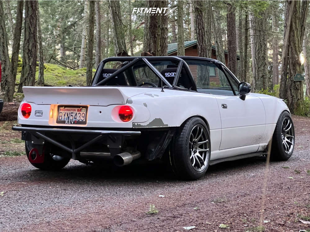 1992 Mazda Miata Base with 15x8 Work Emotion CR Kiwami and Continental ...