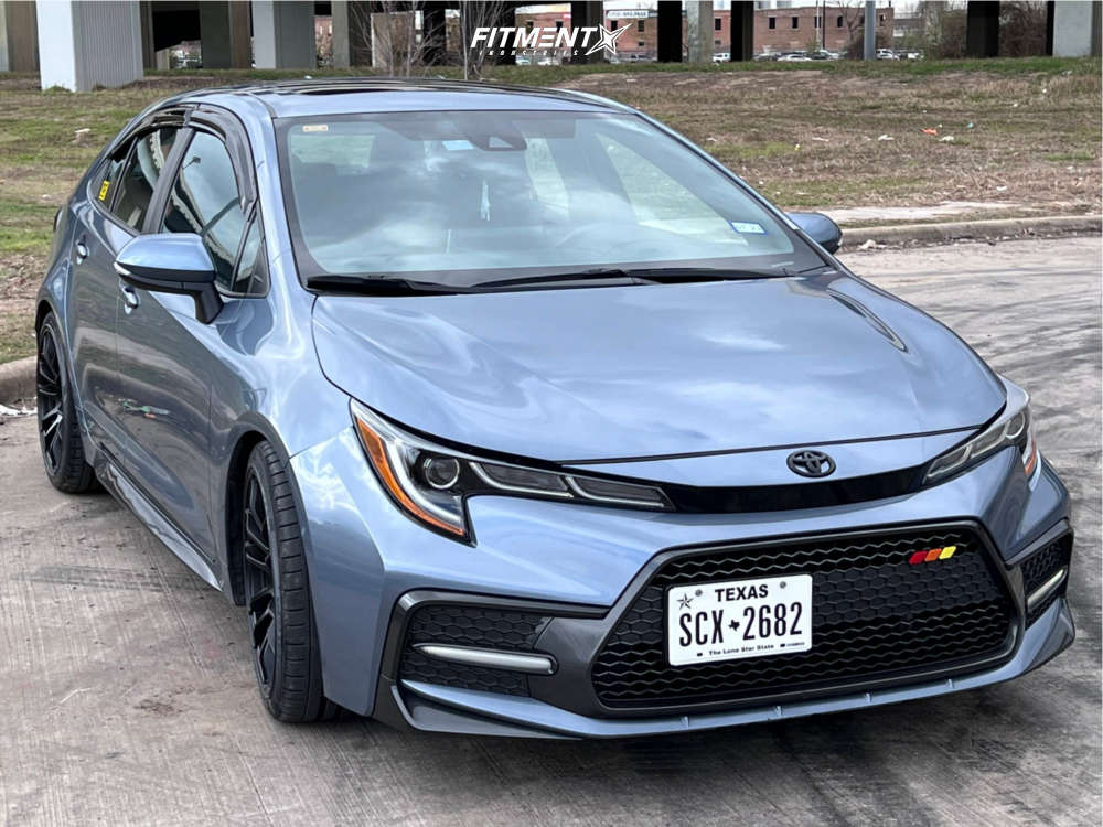 2021 Toyota Corolla SE with 18x8.5 AVID1 Av20 and Kumho 235x40 on ...